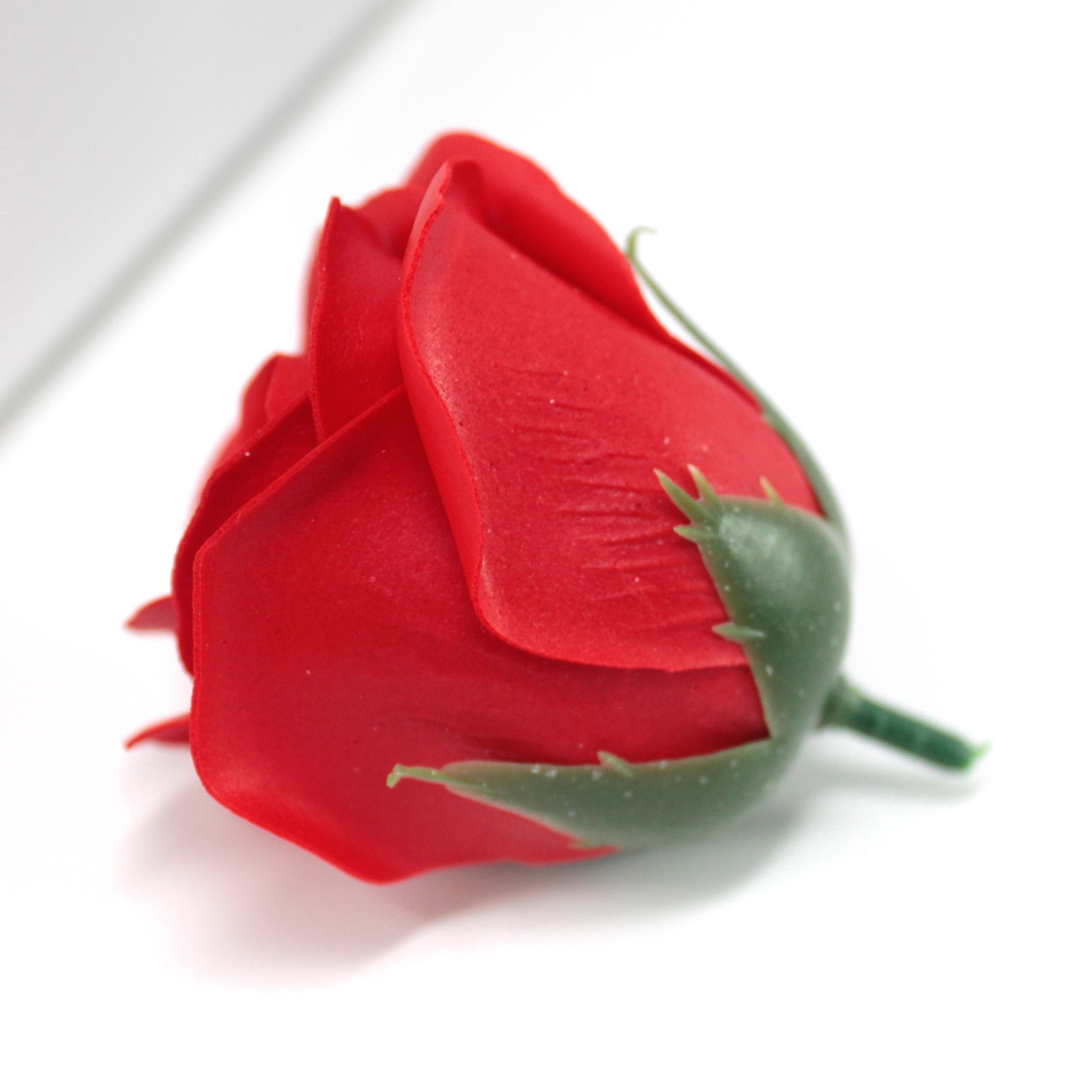 Red Flowers Soap - www.omifun.co.uk